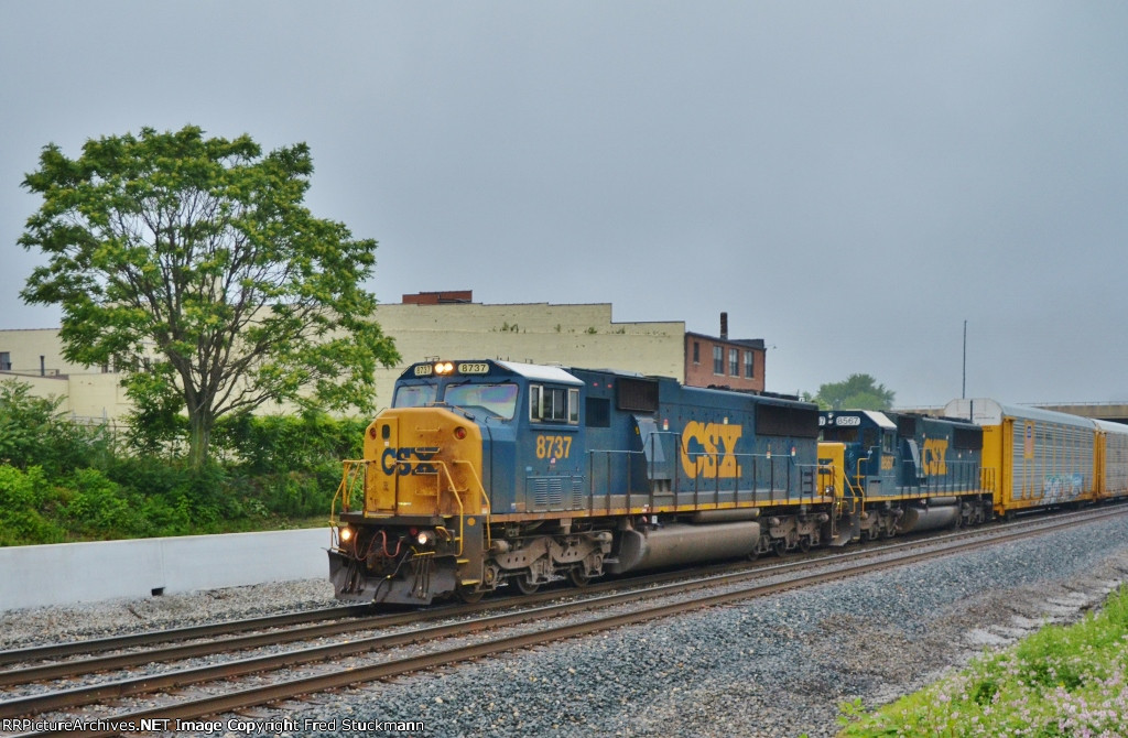 CSX 8737
